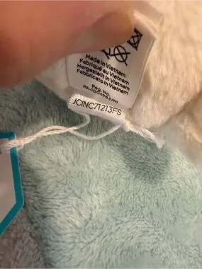 Jellycat | Toys | Jellycat Bashful Cream Bunny Little Bnwt | Poshmark